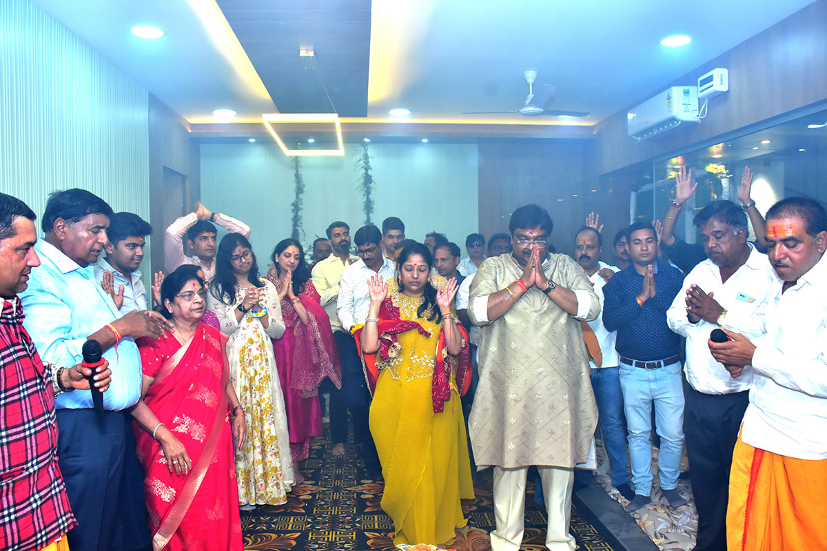 Careers - Apex Buildsys